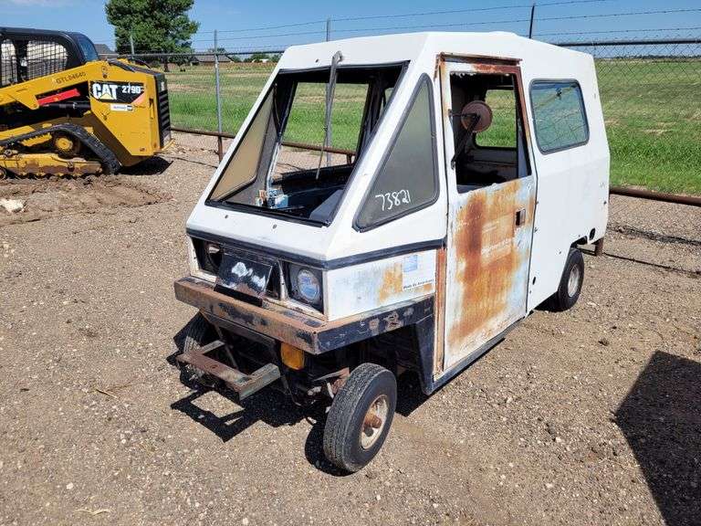 Cushman Industrial Truck Van Type G - Assiter Auctioneers