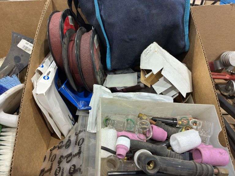 Misc. Welding Accessories - Assiter Auctioneers