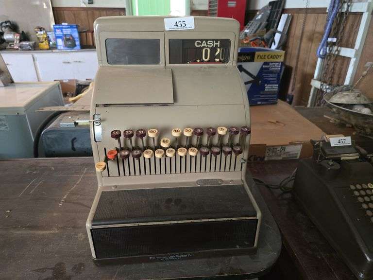 Vintage National Cash Register w/Key #5213966,125(2) - Assiter Auctioneers