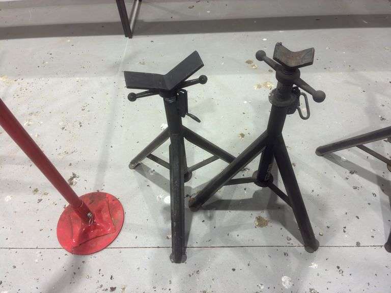 (2) Sumner Pro Jack Stands - Assiter Auctioneers