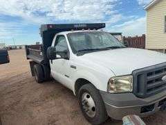 2005 Ford Ford F350 Super Duty XL / XLT Tandem Axle Cab/Chassis ...
