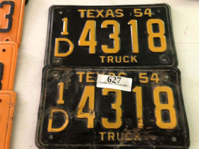 Set Texas Plates 1954 - Assiter Auctioneers