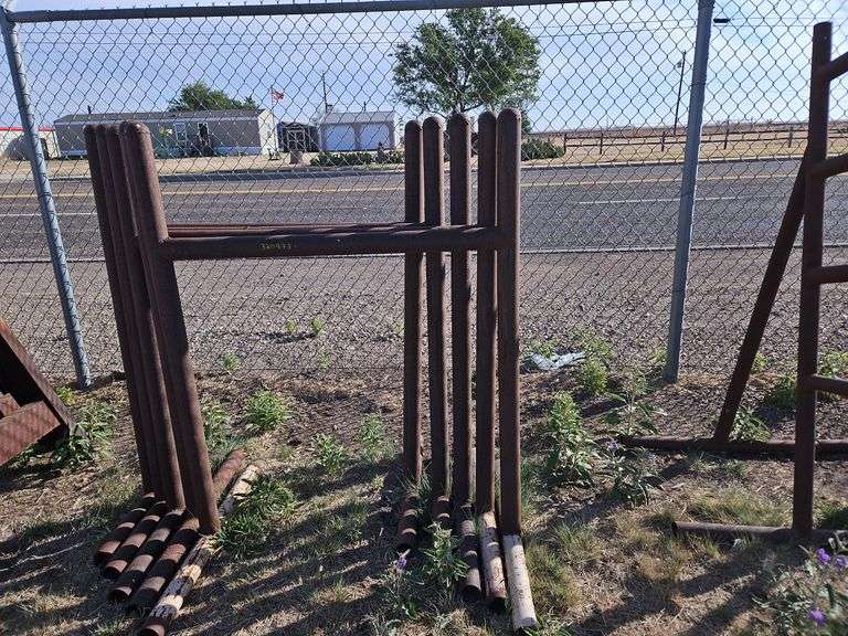 (5) Metal Pipe Racks - 3ft - Assiter Auctioneers
