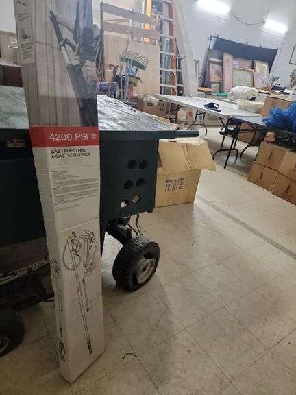 Telescoping wand with harness blue hawk brand - Advantage Auction