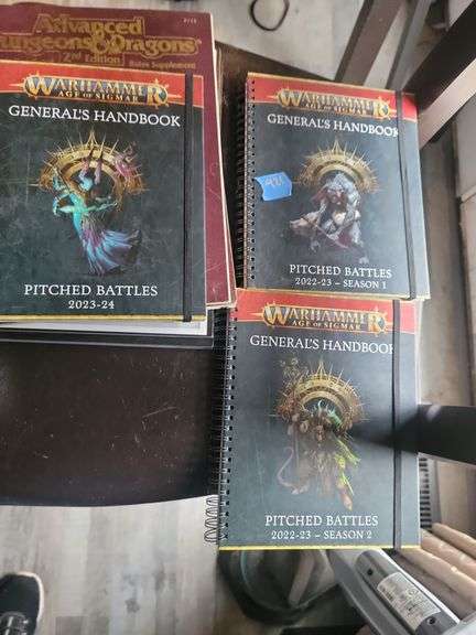 D & D battle books - Advantage Auction