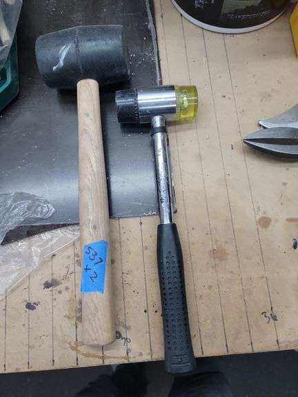 Two mallets - Advantage Auction