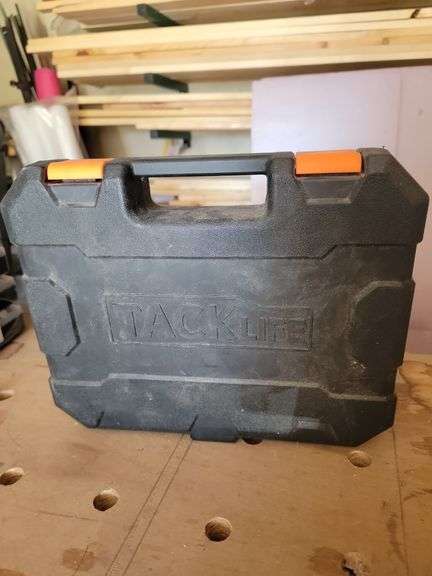 New in box Tac life socket set - Advantage Auction