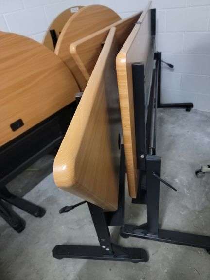 Three fold out tables - Advantage Auction
