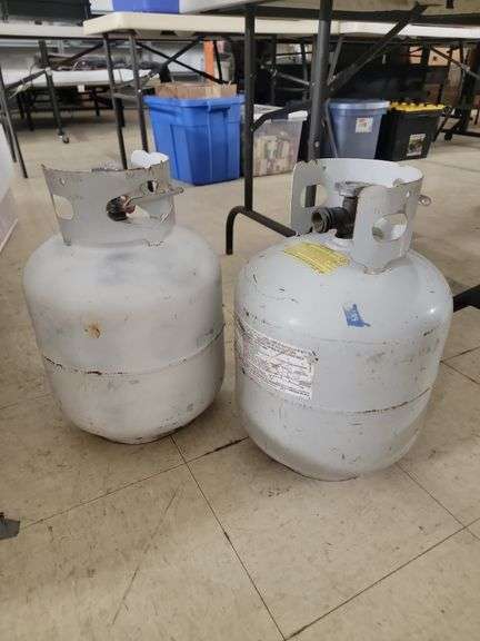 2 empty propane bottles - Advantage Auction