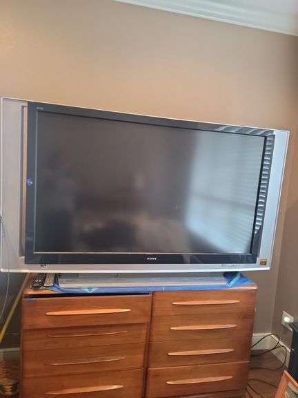 Sony 60" Full hd TV - Advantage Auction