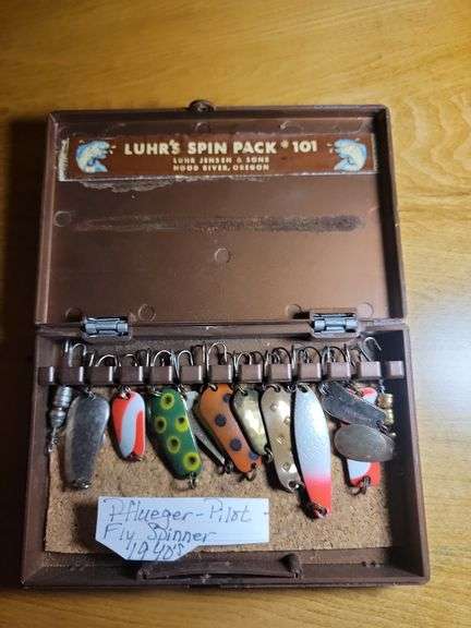 1940s fly spinners - Advantage Auction