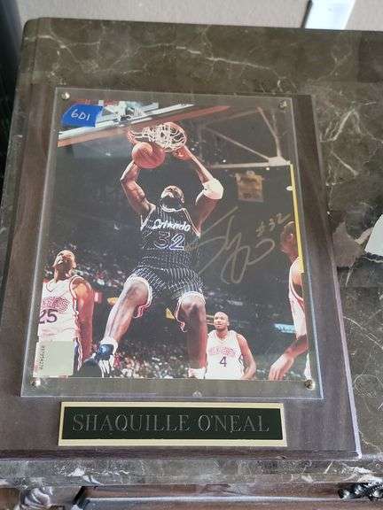 Shaquille O'Neal plaque with 8x10 autographed photo - Advantage Auction
