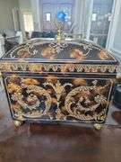Large gilded box - Advantage Auction