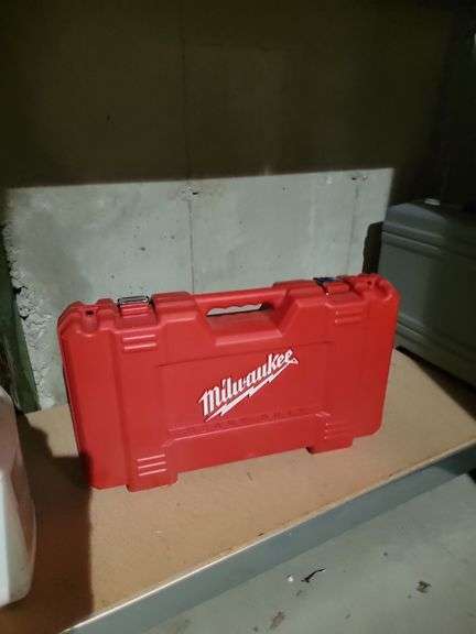 Milwaukee tool case empty - Advantage Auction
