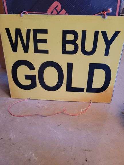 We Buy Gold sign - Advantage Auction