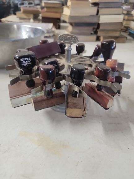 Stamp holder & bowl - Advantage Auction