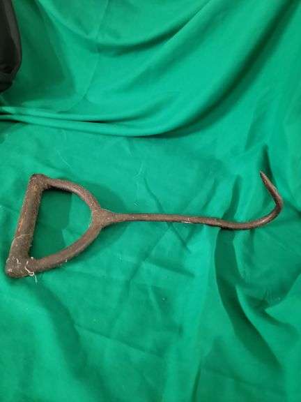 Hay hook - Advantage Auction