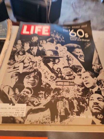 Life magazines, U.S news. Look 1965 - Advantage Auction