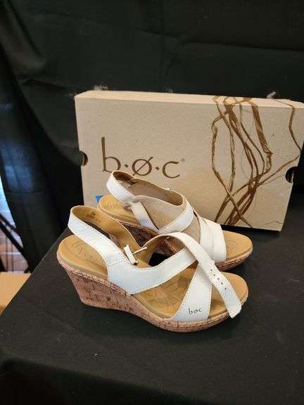 Women's size 7M BOC Shoes - Advantage Auction
