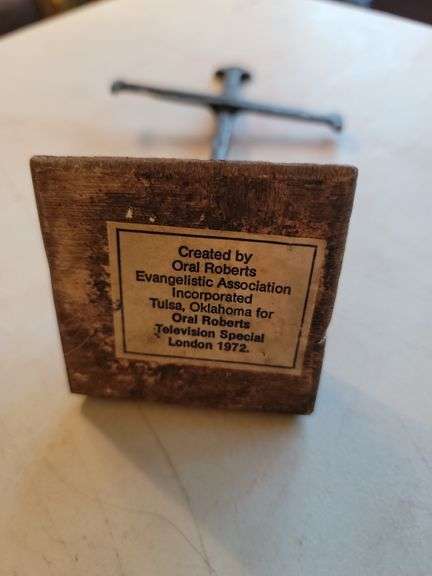 Cross of Nails Coventry Cathedral Coventry england - Advantage Auction