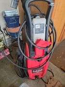 Clean Force 1400 PSI power washer - Advantage Auction