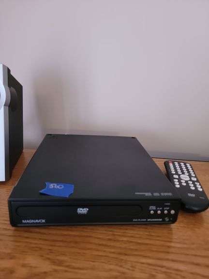 Magnavox DVD player - Advantage Auction