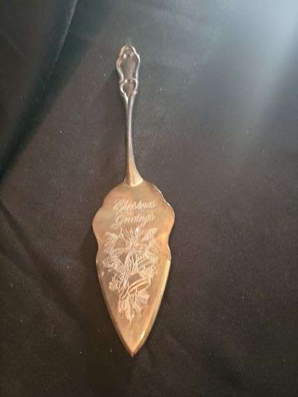 Silver cake server - Advantage Auction