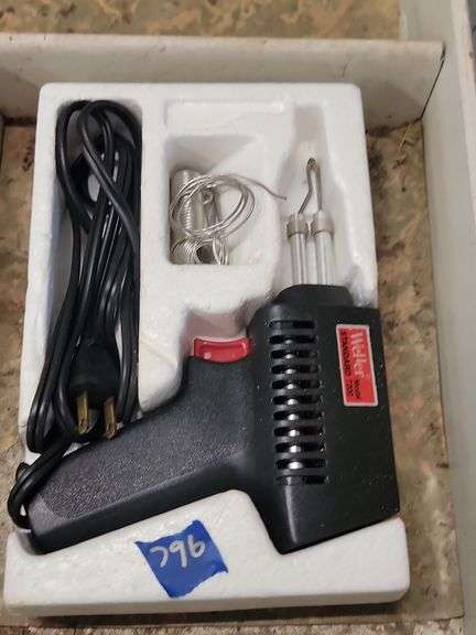 Weller standard model 7200 soldering iron - Advantage Auction