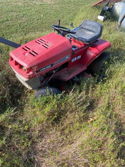 Lawn Chief 12/39 Riding Lawn Mower with 440cc Engine - Advantage Auction