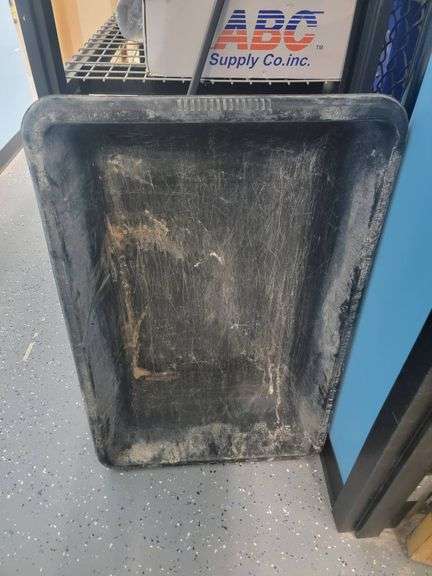 Large Rectangular Black Plastic Mixing Tray - Advantage Auction