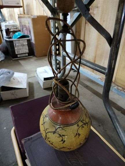 Vintage Lamp and Assorted Record Albums - Baer Auctioneers - Realty, LLC