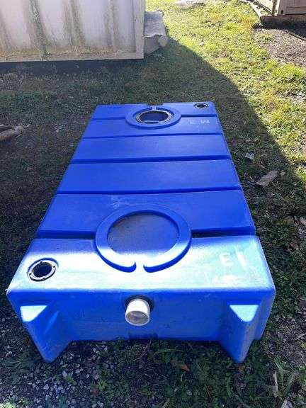 150 L Drinking Water Tank - Baer Auctioneers - Realty, LLC
