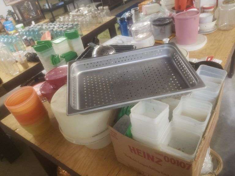 Assorted Tupperware, Travel Mugs, Ice Bucket, And Cake Tray - Baer ...