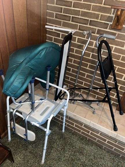 Canes, Medical Chairs - Baer Auctioneers - Realty, LLC