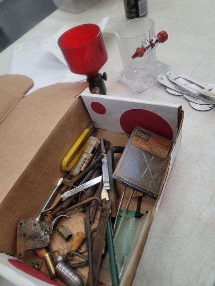 Powder Measuring Cups, Tools - Baer Auctioneers - Realty, LLC