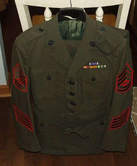 USMC Uniforms - Baer Auctioneers - Realty, LLC