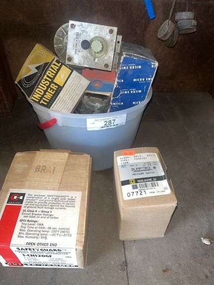 Time Delay Relay, Pumptrol Pressure Switch, Assorted Gauges - Baer ...