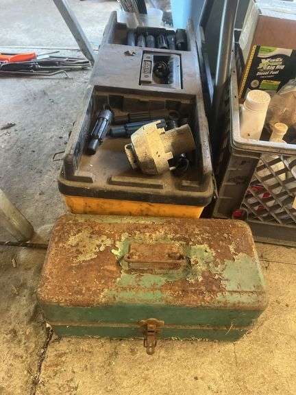 Empty Tool Box, Assorted Clutch Guides, Toolbox & Hardware - Baer Auctioneers - Realty, LLC