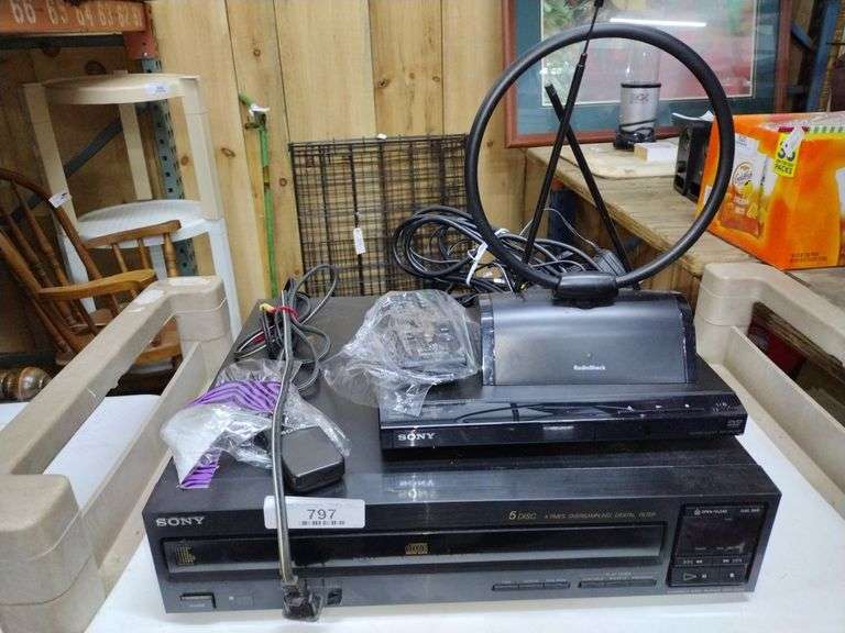 Sony 5 CD Disc Player, Sony DVD Player & Radio Shack Antenna None ...