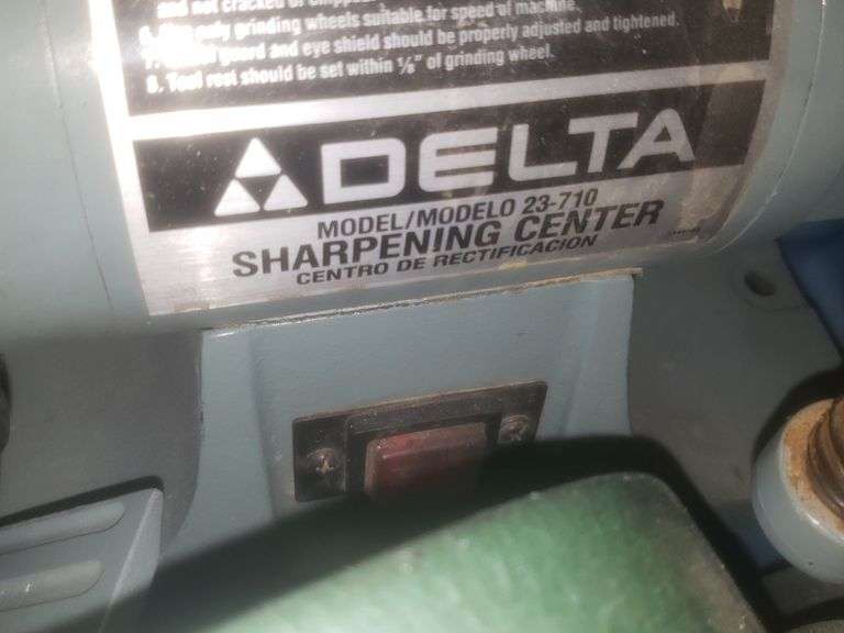 Delta Sharpening Center And Assorted Grinding Wheels - Baer Auctioneers ...
