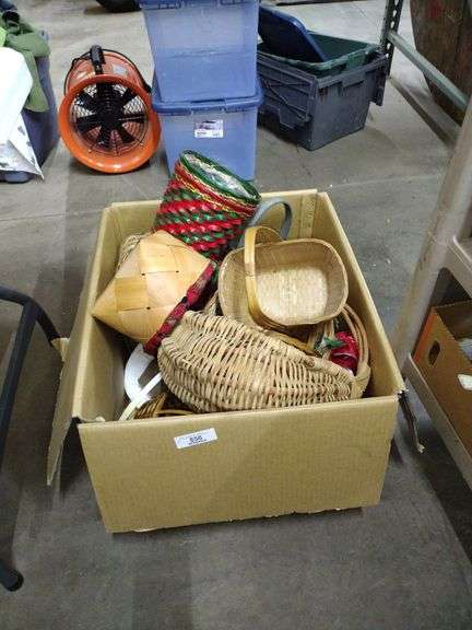 Large Box of Assorted Baskets Approx 20 - Baer Auctioneers - Realty, LLC