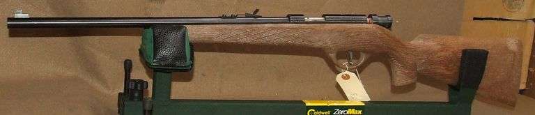 FIE R6 22LR Rifle - Baer Auctioneers - Realty, LLC