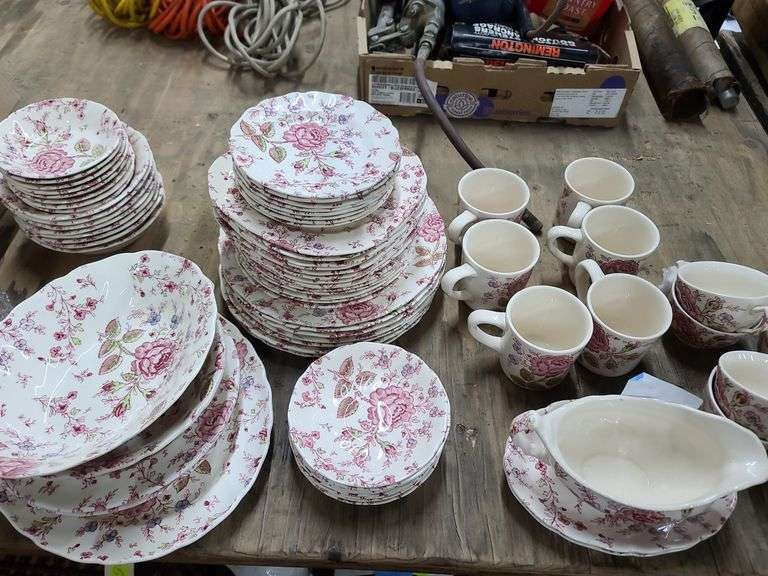 Johnson Brothers - England Rose Chintz Dinnerware Set (75pcs) - Baer ...