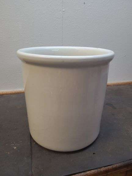Hall Crock - Baer Auctioneers - Realty, LLC