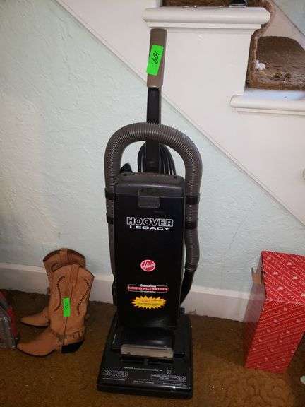Hoover Legacy Vacuum - Baer Auctioneers - Realty, LLC