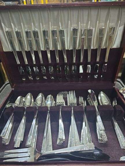 Nobility Plate Flateware Set - Baer Auctioneers - Realty, LLC