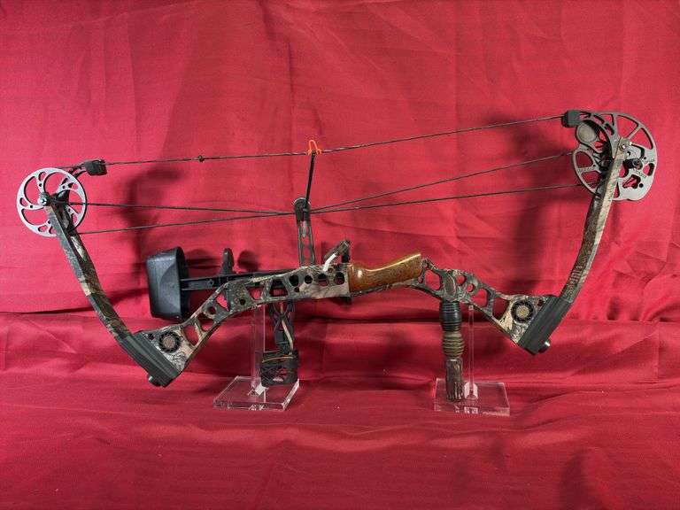 Mathews SoloCam Compound Bow w/Quiver & Fuse Sight-70# Draw - Baer ...