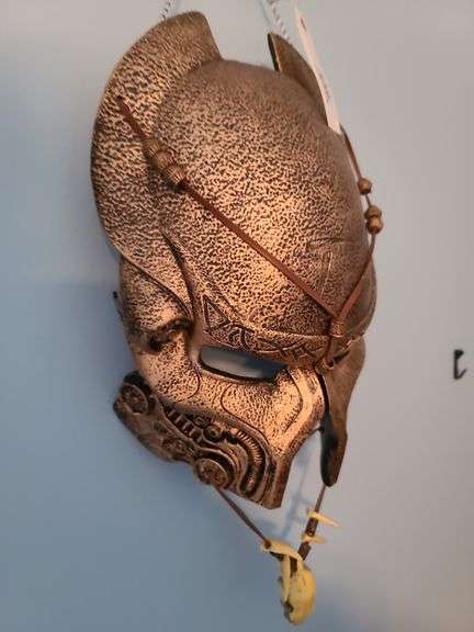 Resin Predator Movie Mask - Baer Auctioneers - Realty, LLC