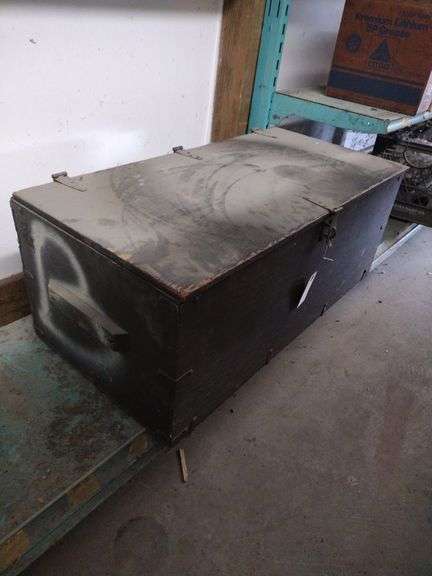 Wooden Foot Locker W/Inner Tray Approx 32"x13"x17" - Baer Auctioneers ...