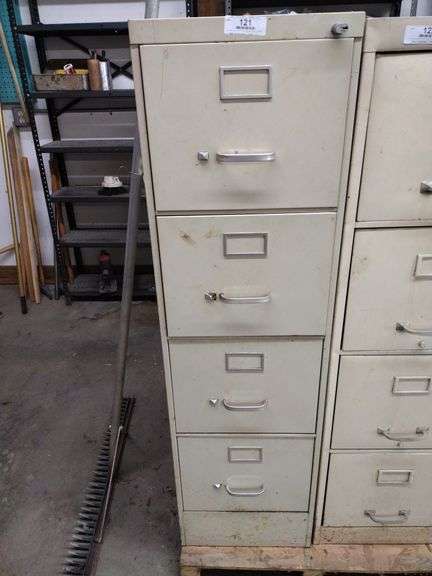 4 Drawer Metal File Cabinet - Baer Auctioneers - Realty, LLC
